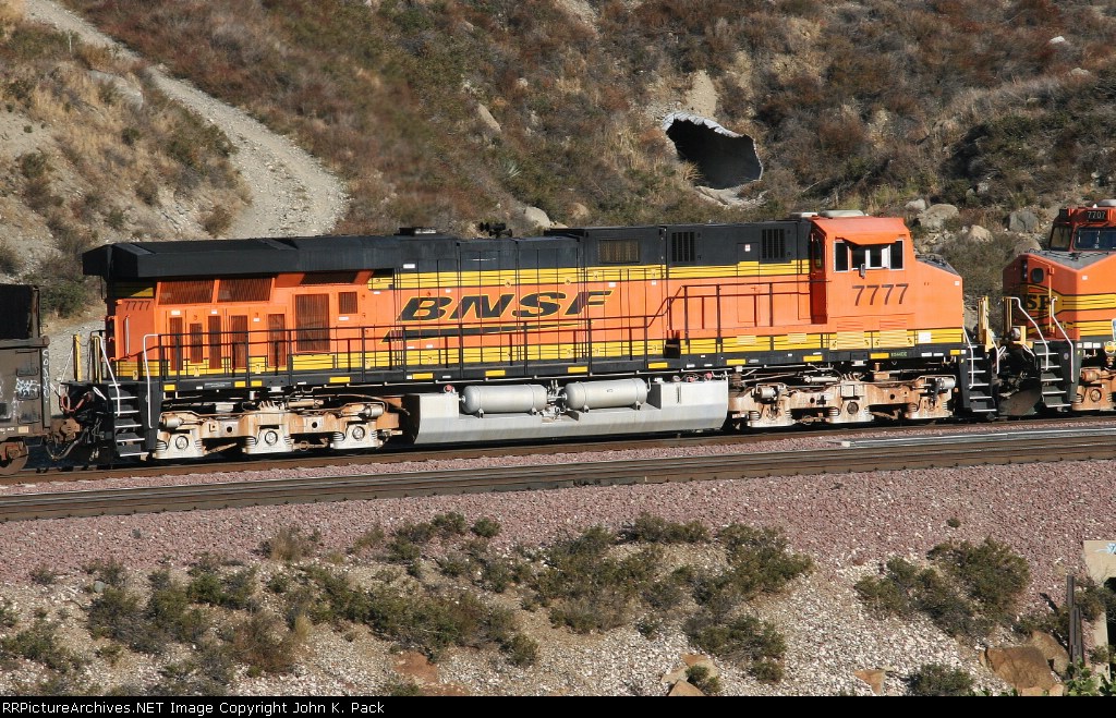 BNSF 7777